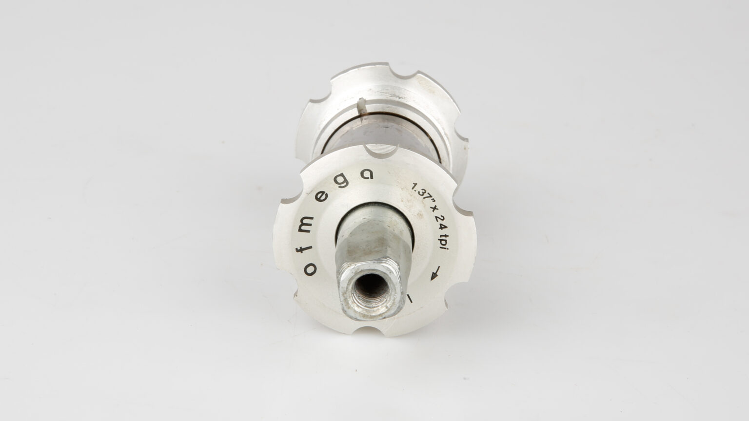 NOS Ofmega Crankcase | BSA 1.37″ X 24 TPI | 132mm Axle | JIS Square ...