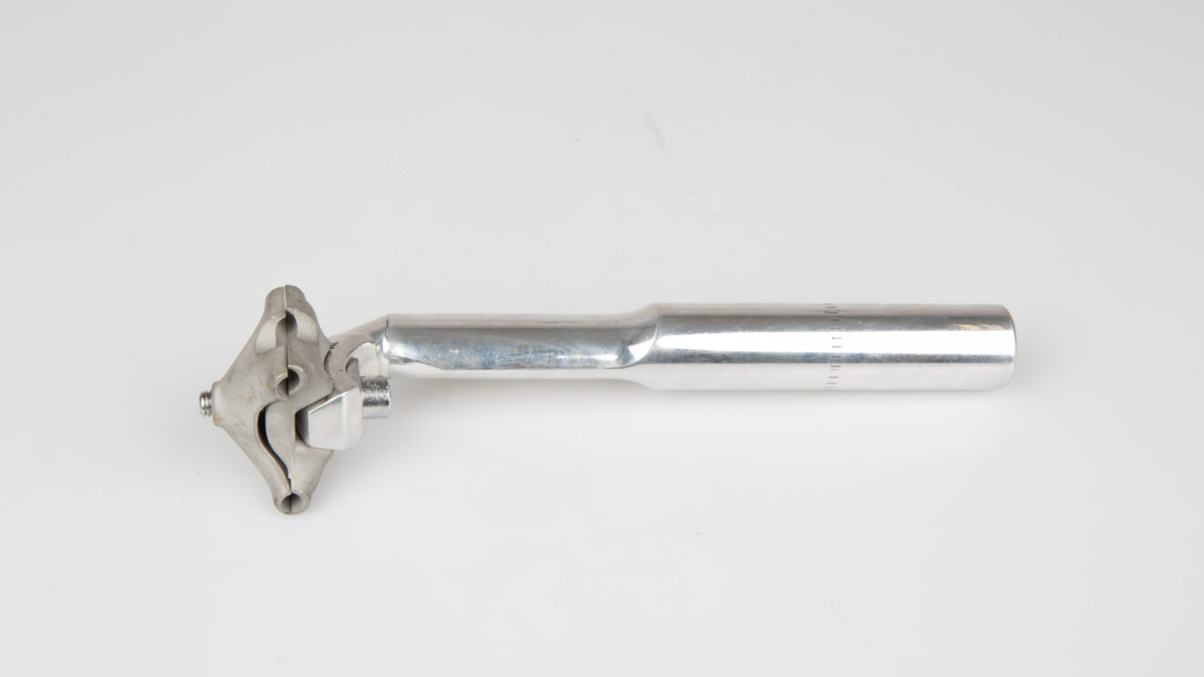 NOS Sadelstolpe “Super Record” | ø27,2 mm | 220 mm lång | Silverpolerad ...