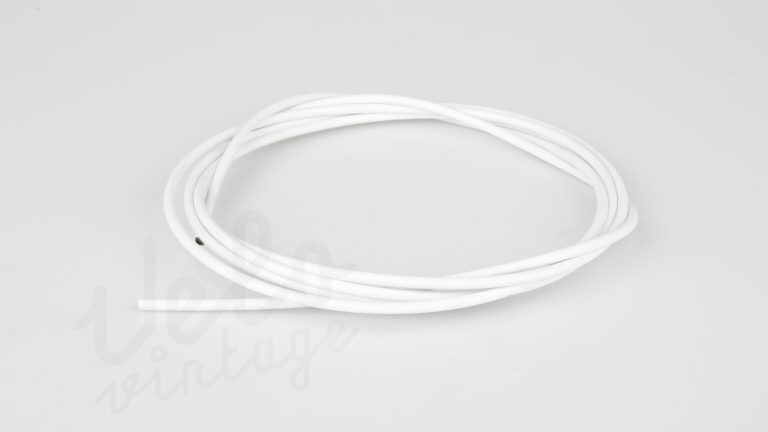 Joel | Outer Cable Gear | 4mm | 2,5m Long | White – Velovintage